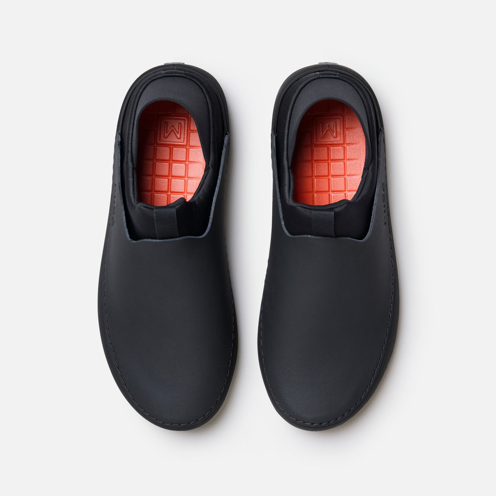 The Relaxed by MISE: Wide-fit, versatile, athletic kitchen shoes