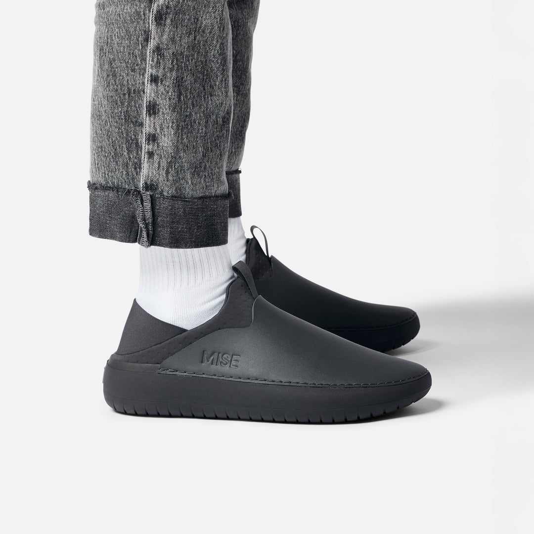 Save $20 On The Relaxed Bundle: Wide Slip-Resistant Kitchen Shoes – MISE