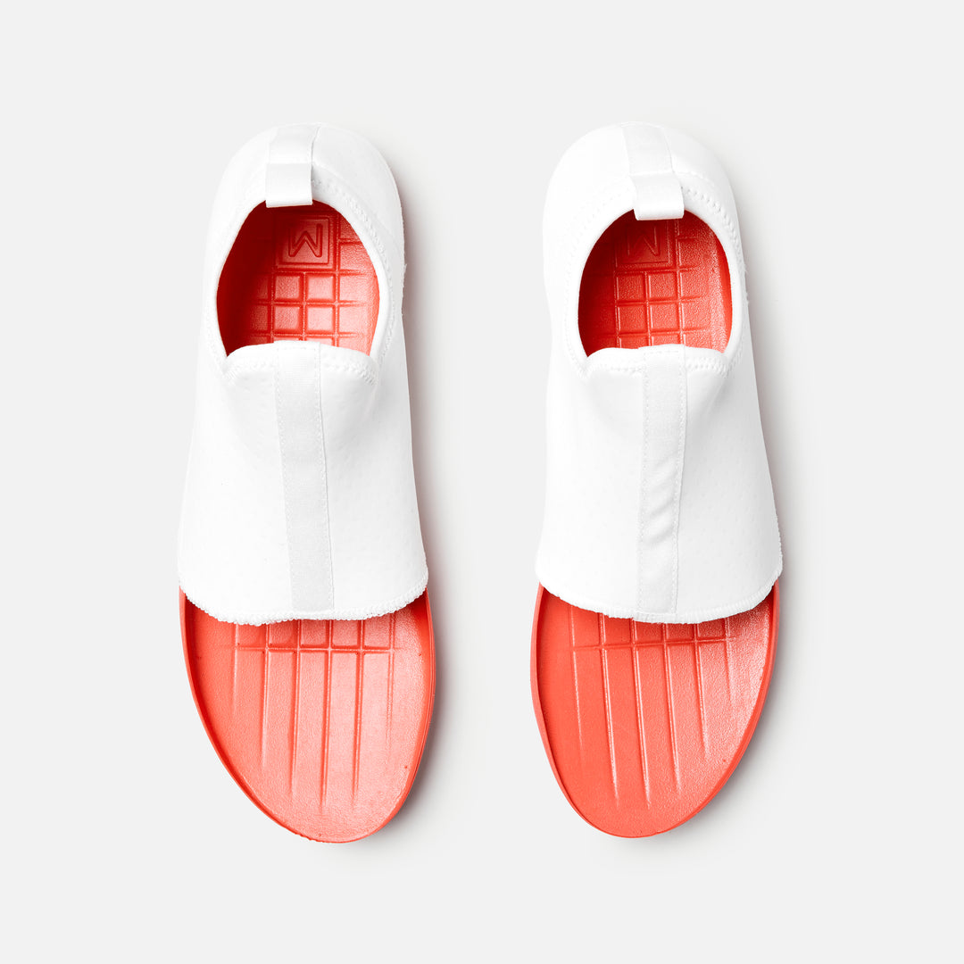 The All Day Insole: Cushioned, Modular Insoles For Kitchen Shoes – MISE
